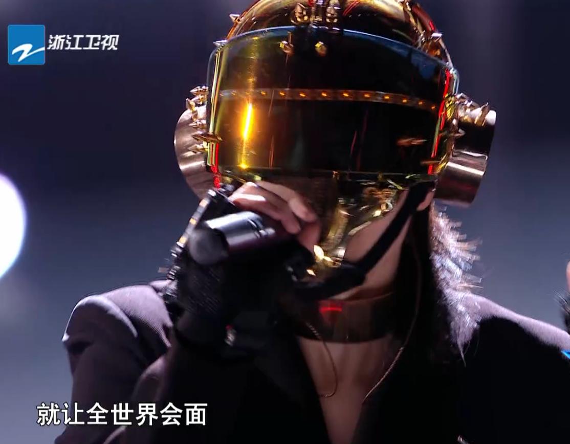 The Voice of China: Singing the stars and the sea in front of Huang ...