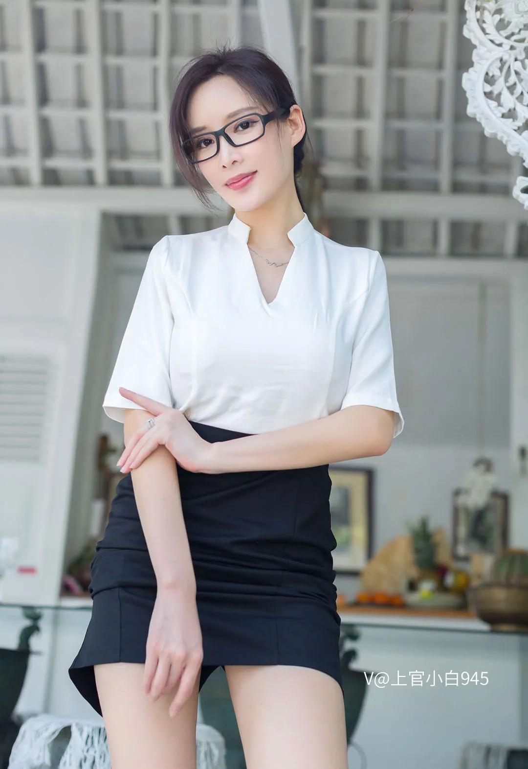 Zhou Yanxi Mito - iNEWS