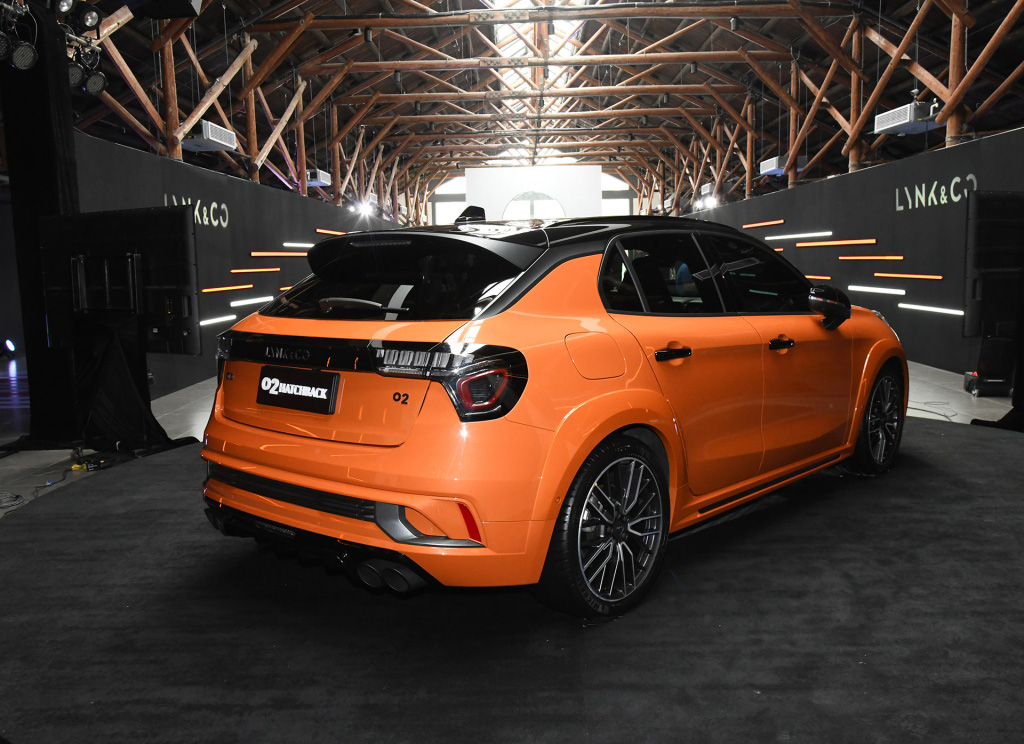Lynk & Co 02 Hatchback: Is its opponent Civic or Golf GTI? - iNEWS