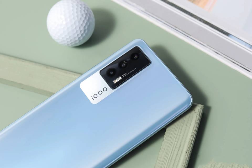 Three reasons to abandon Redmi K40 and choose iQOO Neo5 - iNEWS