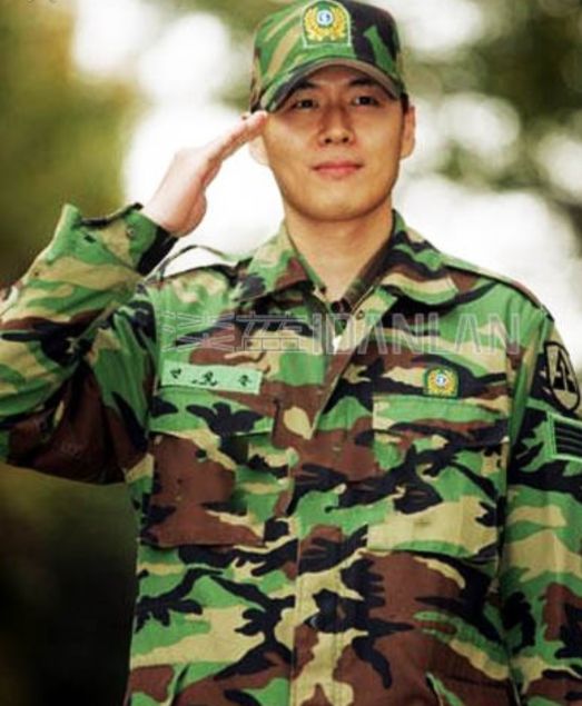 Photo of a handsome Korean star joining the army, which one do you ...