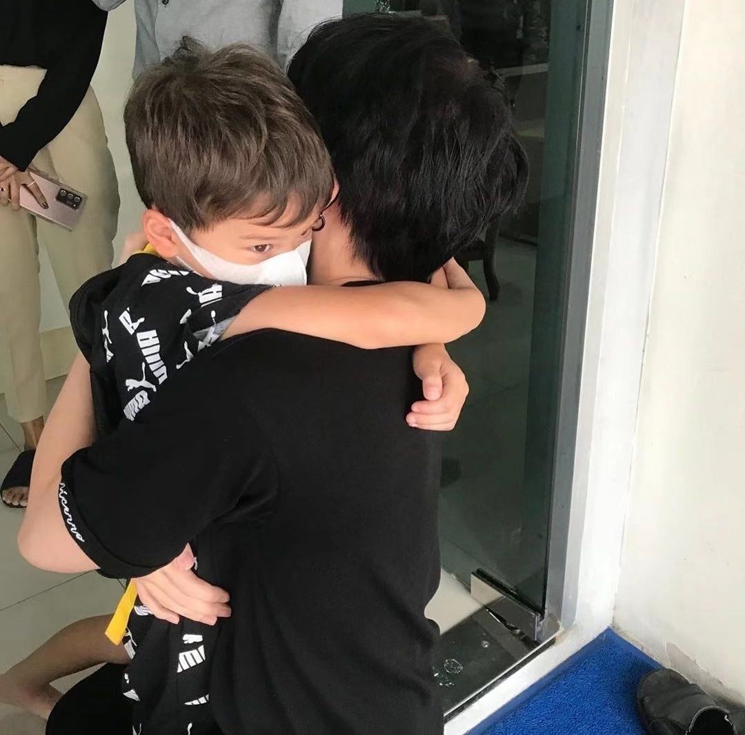 Thai actor Mike finally saw his son, but lost contact again after half ...