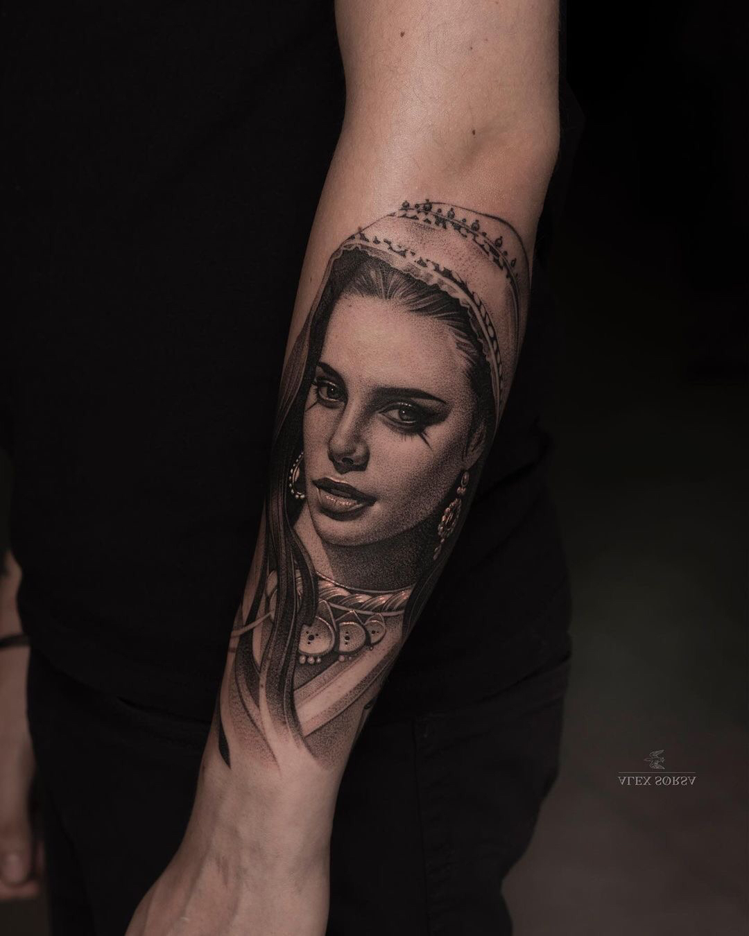 Arm portrait tattoo - iNEWS
