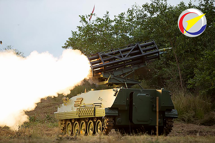 Thailand DTI-2 122mm self-propelled multiple rocket launcher - iNEWS