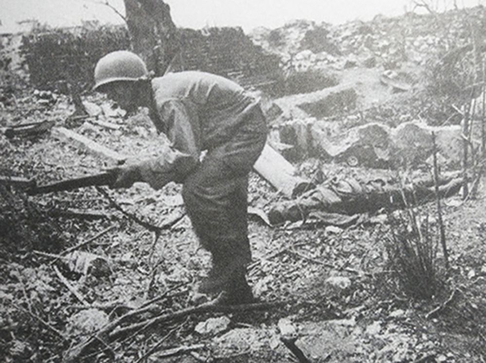 The M1903 "Springfield" Rifle of American Light Weapons in World War II ...