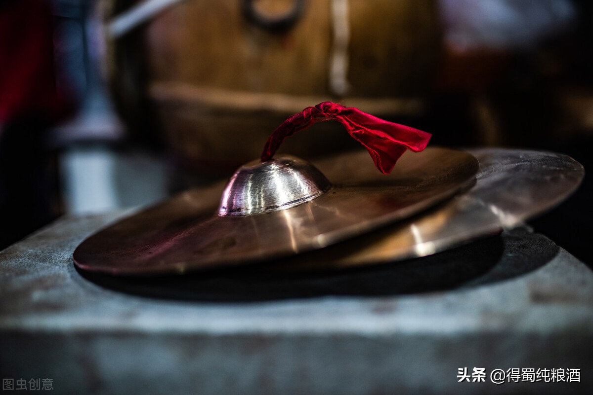 The main accompaniment instrument of Sichuan Opera - iNEWS