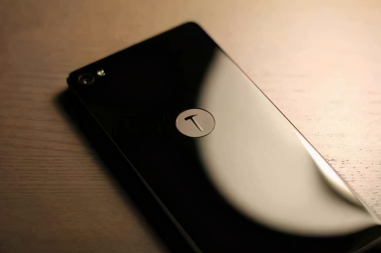 Smartisan's complete departure: Hammer T1, born with pride and worth ...