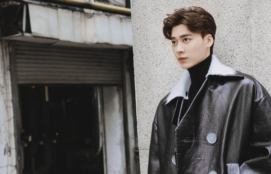 Li Yifeng attended the new variety show conference, ridiculing that Lin ...