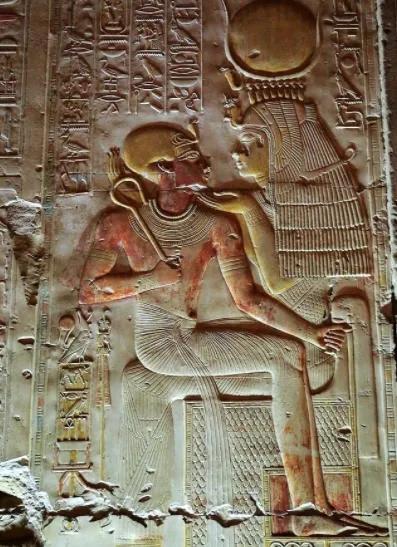 The British girl woke up from a coma from a fall. Suddenly she has a ...