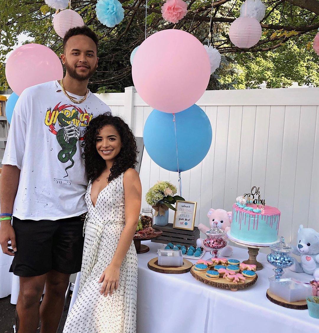 Kyle Anderson, an NBA player with Chinese descent, his girlfriend's ...