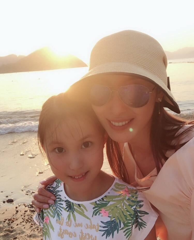 Love each other for 25 years!Hong Kong artist Lin Wenlong shares how ...