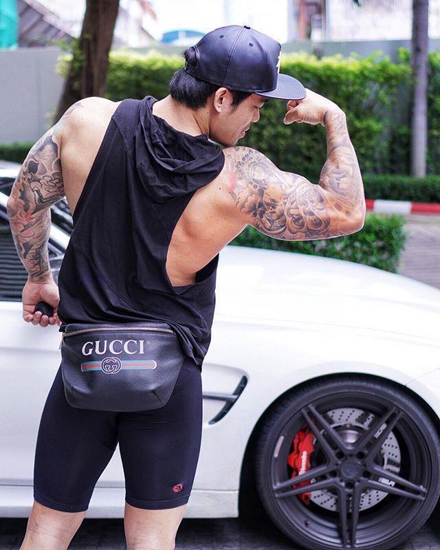A muscular Thai fitness instructor, it's enviable to be a popular ...