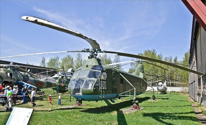 Red Chinook Yak-24 Yak-24 Як-24 helicopter review nearly 50 pictures ...