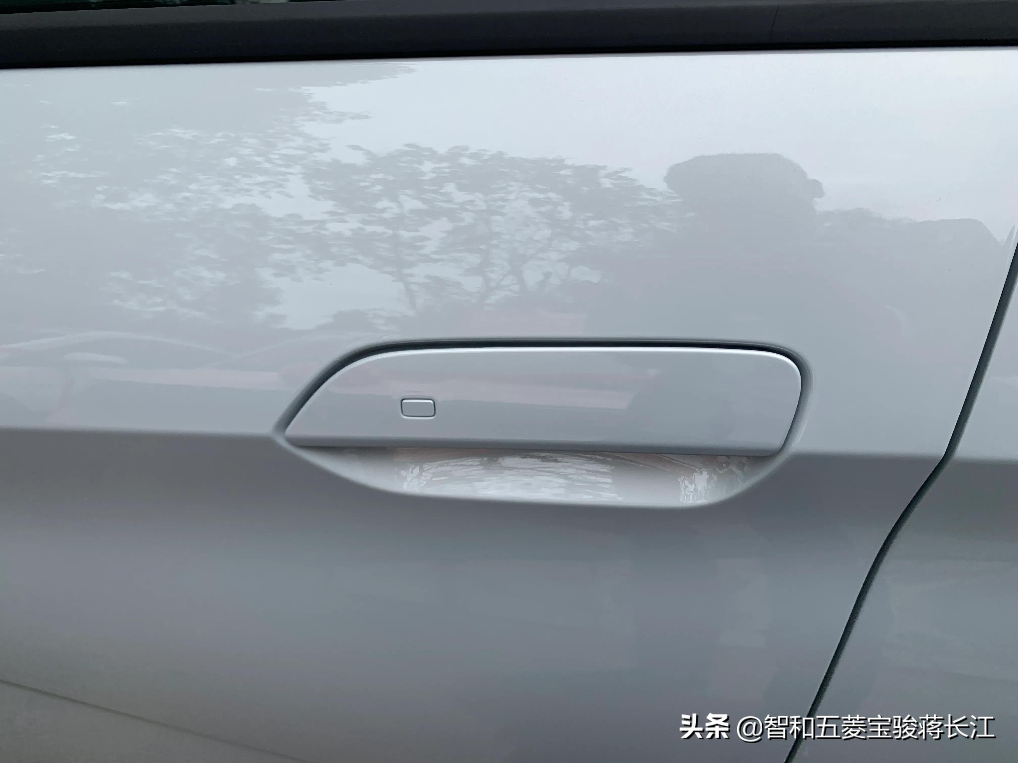 A new choice of around 100,000, BYD Dolphins - iNEWS