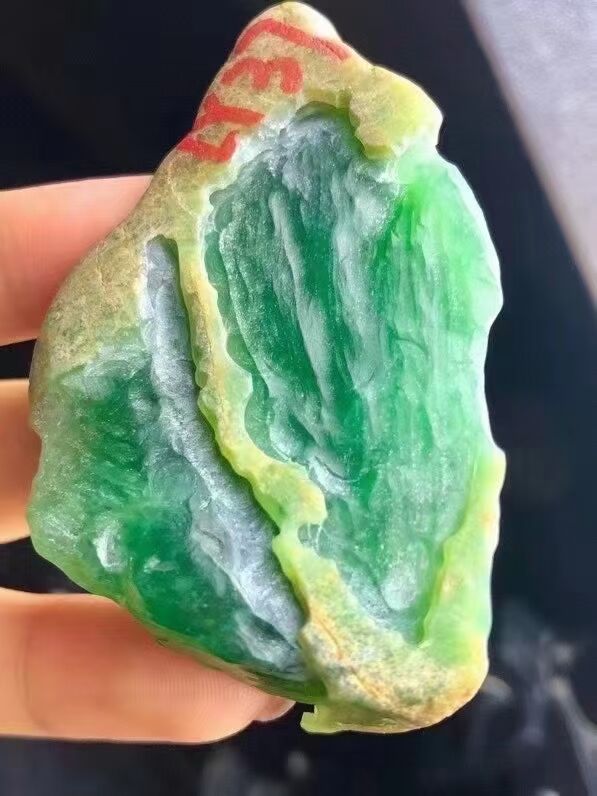 Jade rough jade jade wool jade imperial green - iNEWS