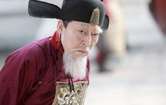Yan Song never accepts concubines and Hai Rui divorces his wives and ...