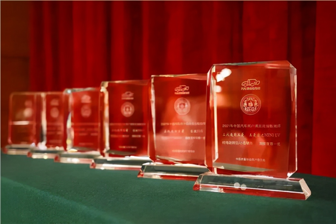 Wuling won six laurels to build the "new quality" that people need - iNEWS