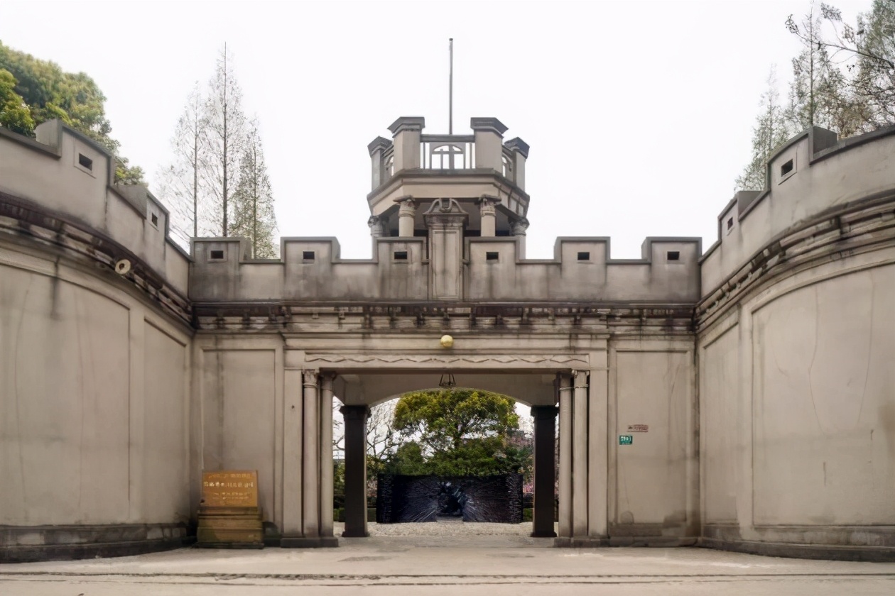 What is the difference between garrison area, guard area, and defensive ...