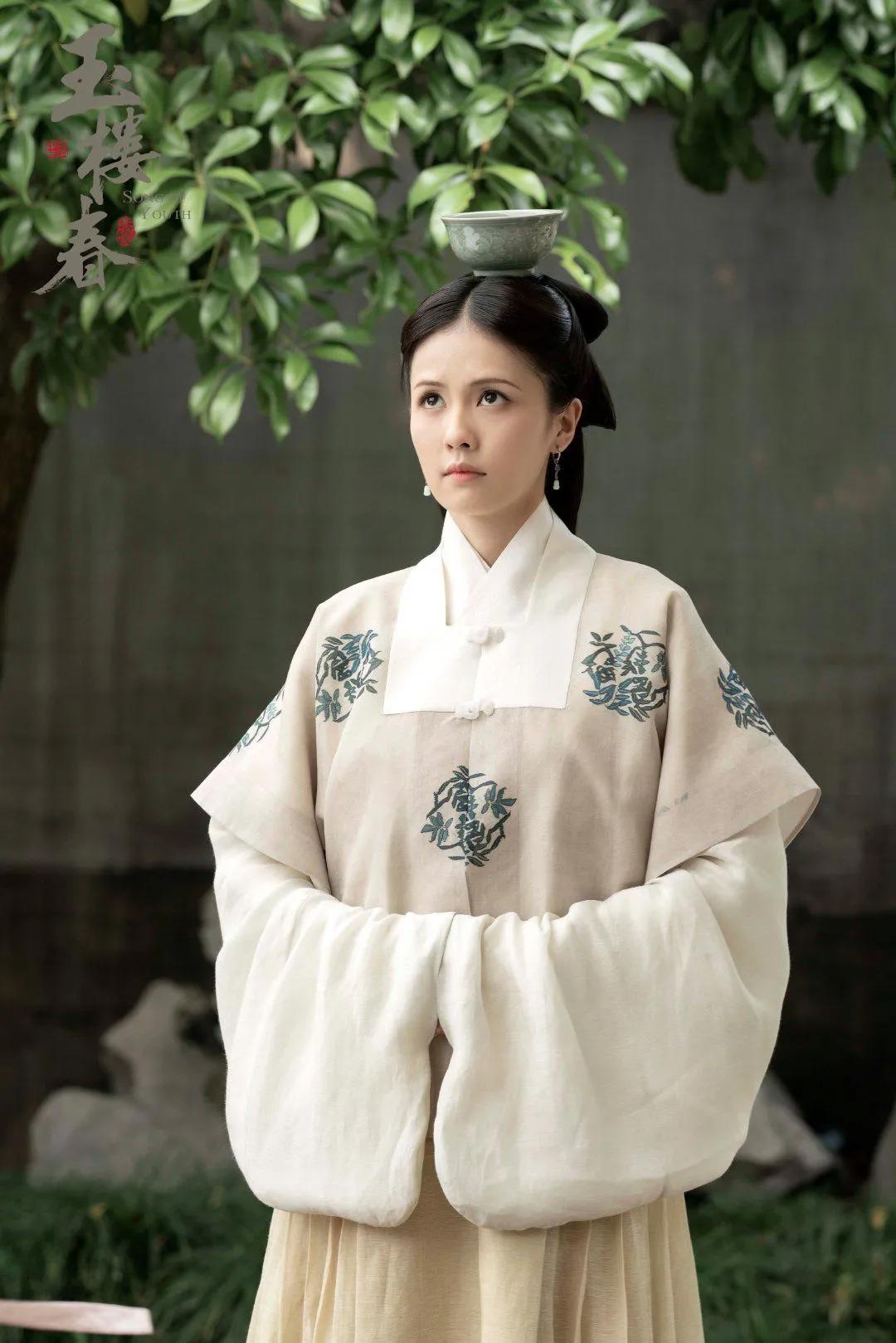 A collection of beautiful photos of Bailu: Do you like her? - iMedia