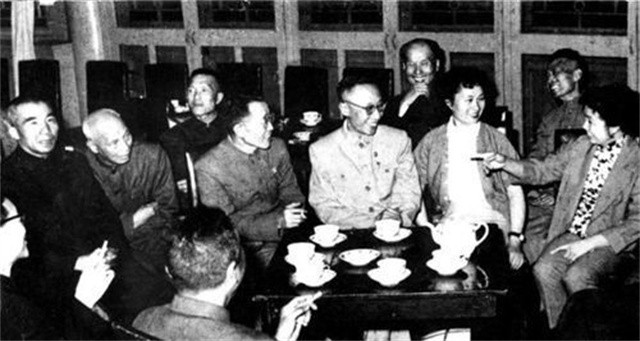 Li Shuxian and the last emperor had a divorce. Reason: I wanted a child ...