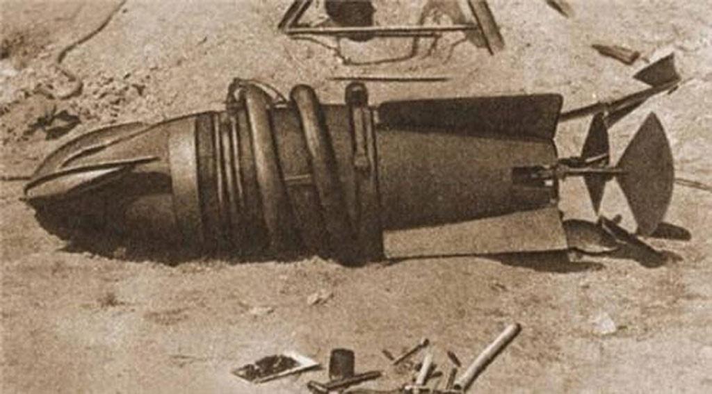 The Soviet "Combat Mole" uses shield machines to fight underground and ...