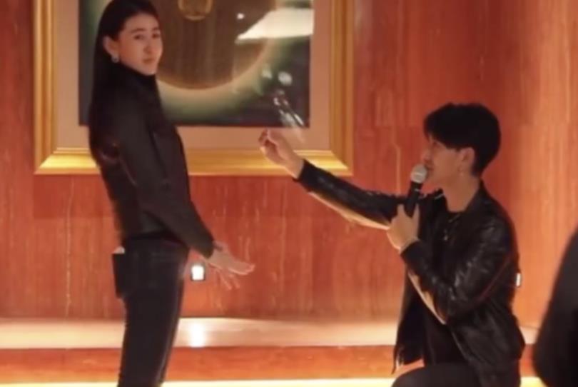 The official announcement of Liang Jie Pu Bajia's breakup, and the ...