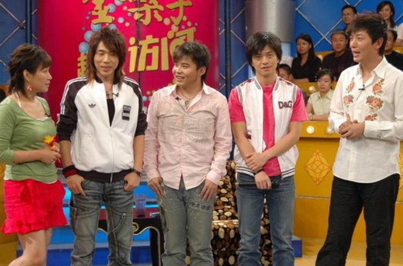 Li Jian's wife Meng Xiaobei: I met Li Jian at the age of 5, married for ...