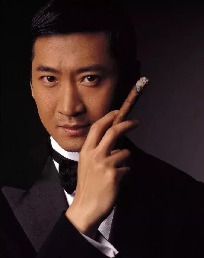 21 years later, Erkang has become a billionaire. - iMedia