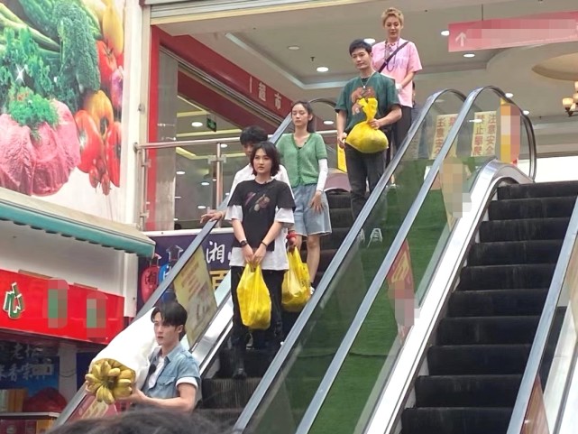 Zhao Liying Chinese Restaurant was exposed by Reuters, the new outfit ...