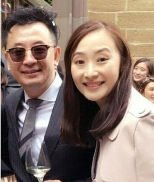 "Regardless of previous suspicions" Qu Shanshan married Huang Haibo ...