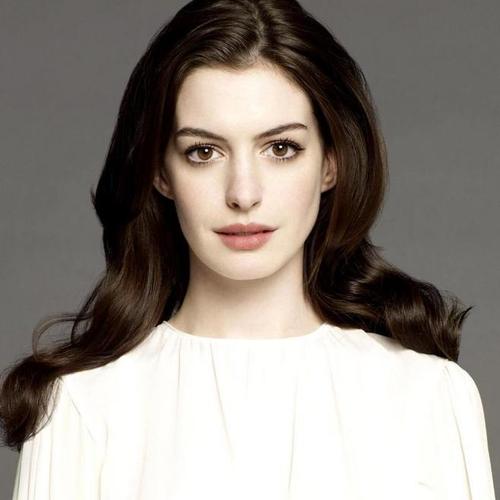 Anne Hathaway-the most beautiful actresses in Europe and America - iNEWS