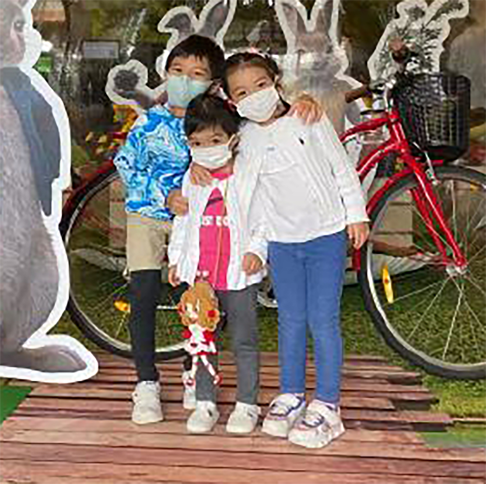 Guo Jingjing celebrated Huo Qigang's birthday, and her family's fifth ...