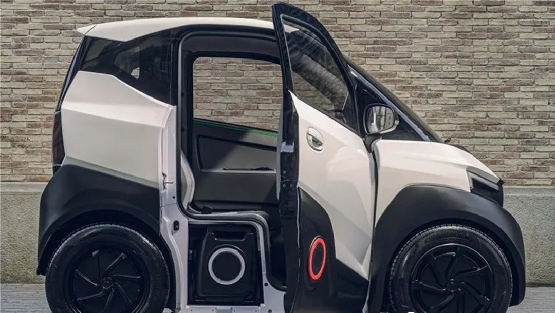 Inventory of 3 low-speed electric four-wheelers, with sufficient power ...