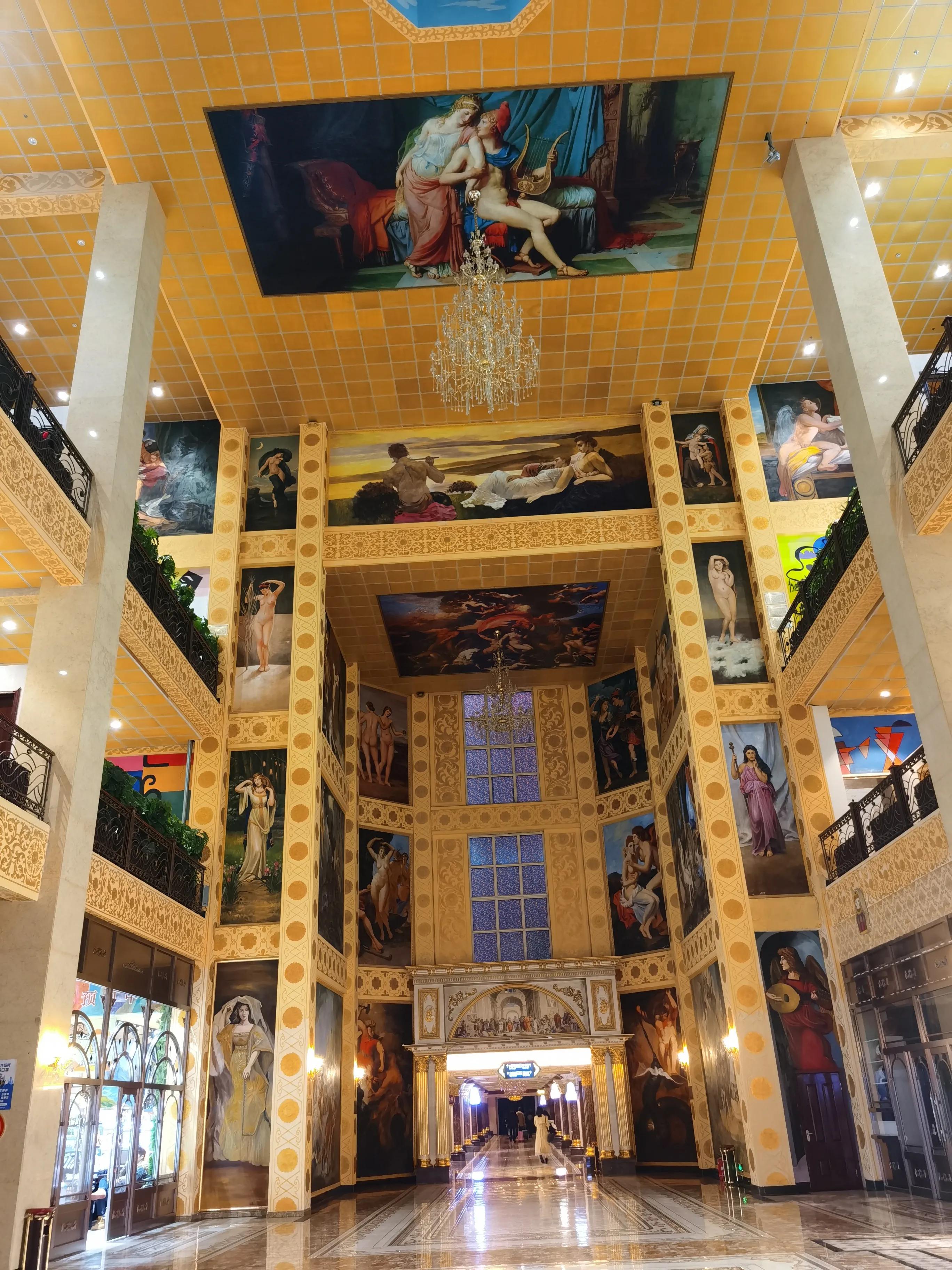 Manzhouli Matryoshka Hotel, a shocking building - iNEWS