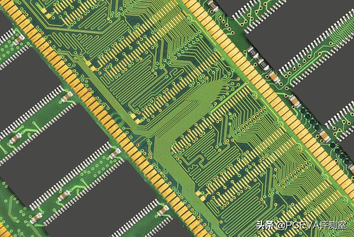 Four channels of memory?The motherboard should be divided into DDR5 and ...