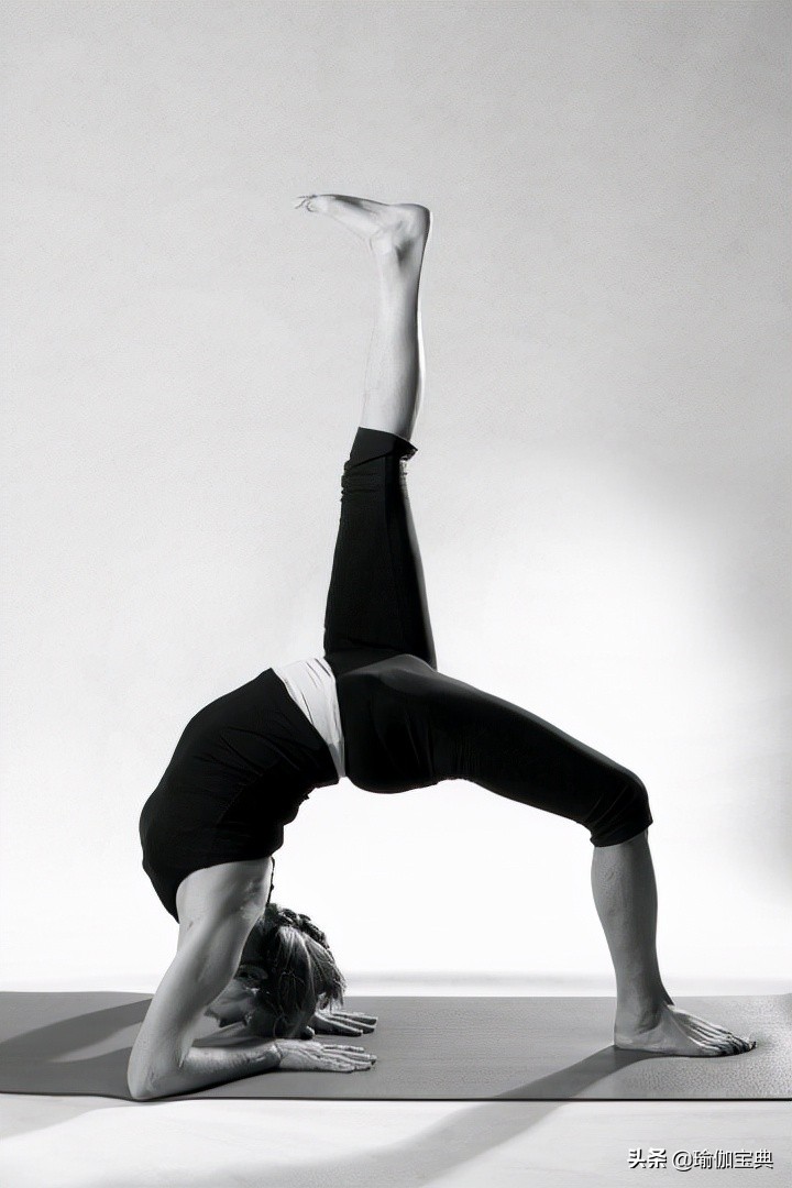 Secrets of Ancient Yoga Scriptures How does the ancient yoga philosophy ...