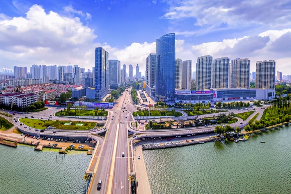 List of China's Hundred Cities 41-Linyi - iNEWS