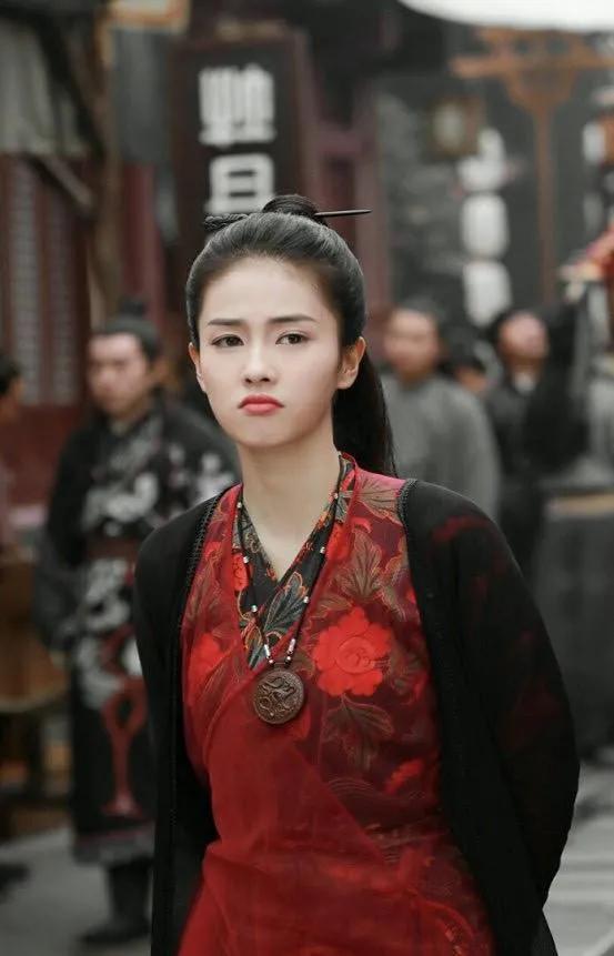 The frank and unpretentious female star Bai Lu - iNEWS