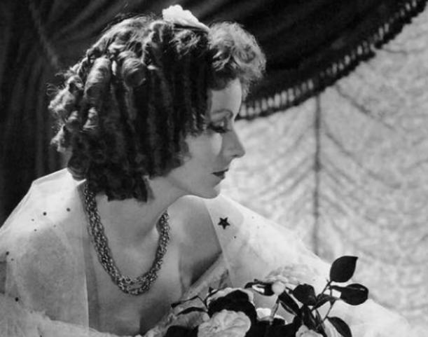 The most famous prostitute in literary history "La Traviata": What is ...