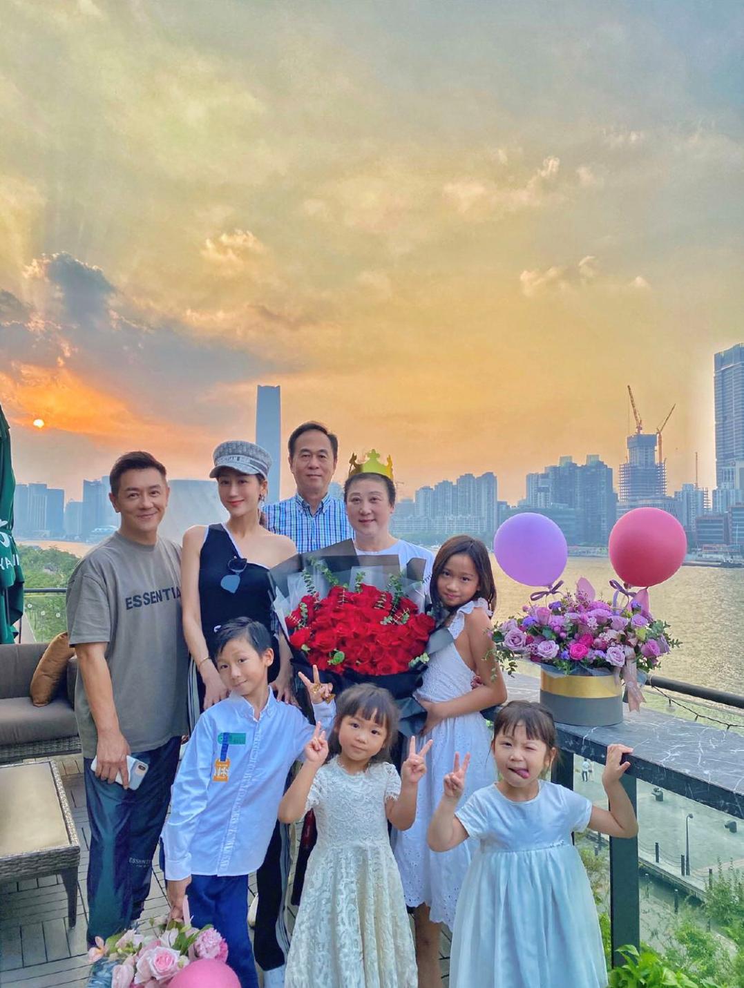 Four generations of Chen Haomin's family are in the same frame!The ...