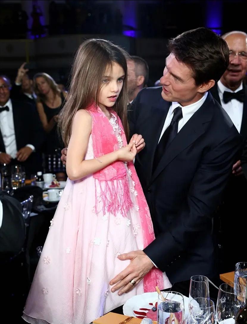 Tom's daughter, Suri Cruise, was once the little princess in his father ...
