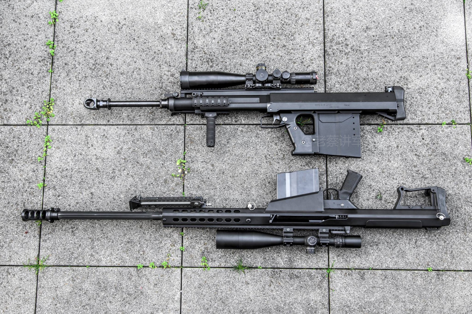A large-caliber anti-material sniper rifle that can be stuffed into a ...