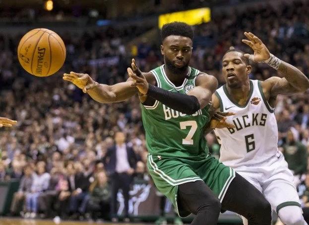 Jaylen Brown, a top student in the NBA, has signed a contract with ...