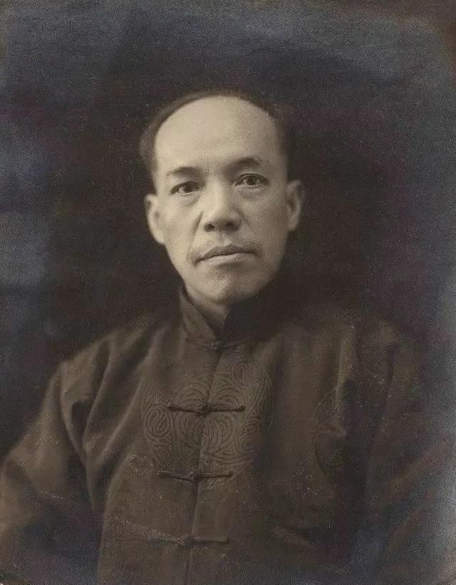 Why did Liang Qichao break with Kang Youwei?Why didn't you see Sun Yat ...