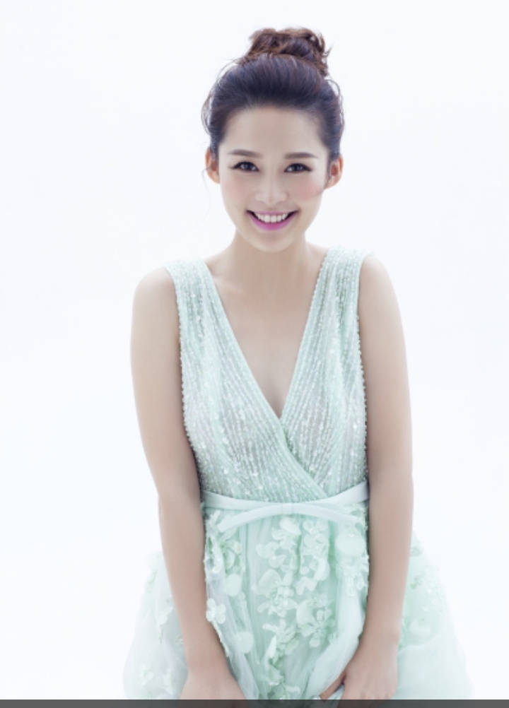 Best Actress in Bailuyuan Li Qin - iNEWS