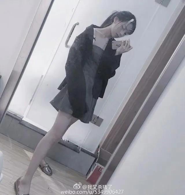 The most rigid girl on the entire network: Sun Ning, she used to look ...