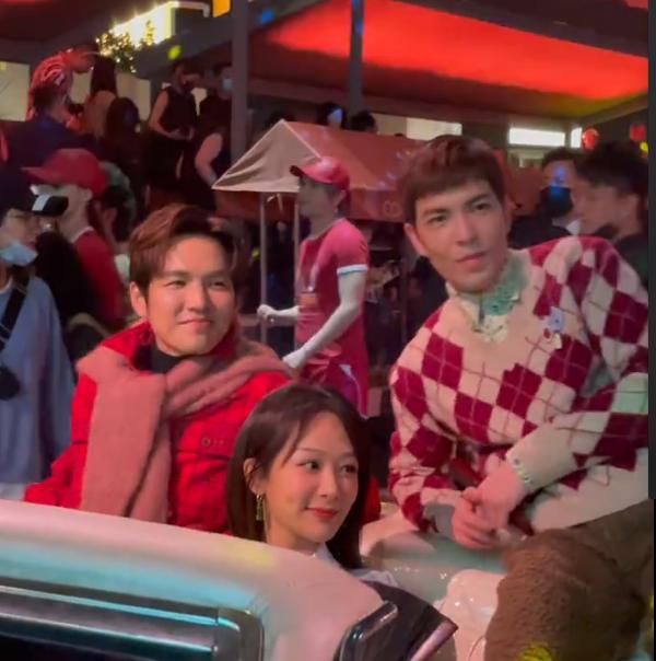 Yang Zi participated in the event, Zhong Hanliang and Xiao Jingteng ...