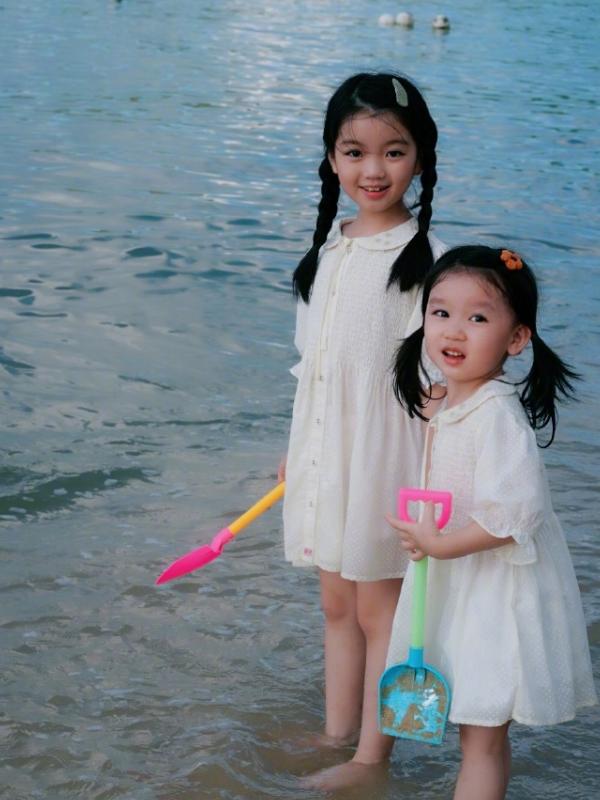 Five years after my father went, Alale's face is exquisite, and my ...