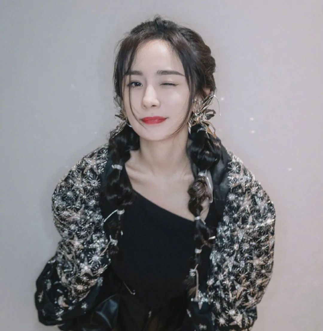 Little gossip, Zhang Yishan, Yang Mi, Zhou Yangqing, Dou Xiao, Guo Fucheng - iNEWS