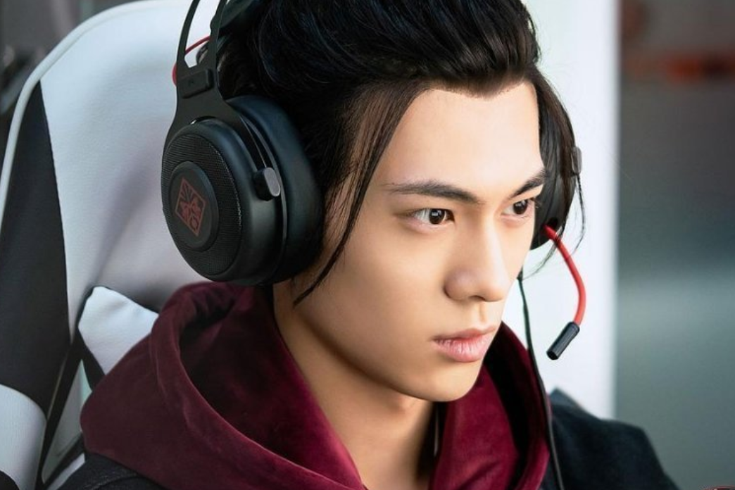 Liang Sen took part in "Blue You 3" with a bald head. Photos with hair ...